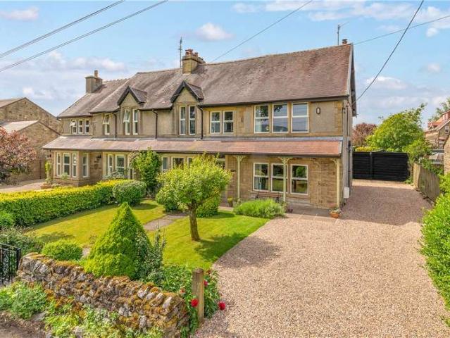 6 Bedroom House