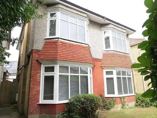 6 Bedroom House