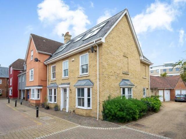 6 Bedroom House Colchester Essex 99808879