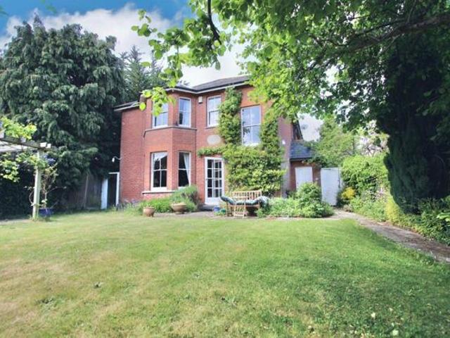 6 Bedroom House Canterbury Kent LS99236894