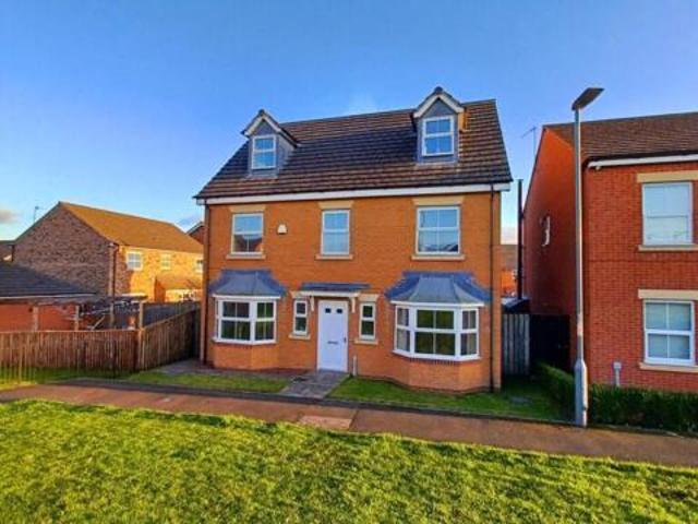 6 Bedroom House Crook County Durham 98262527