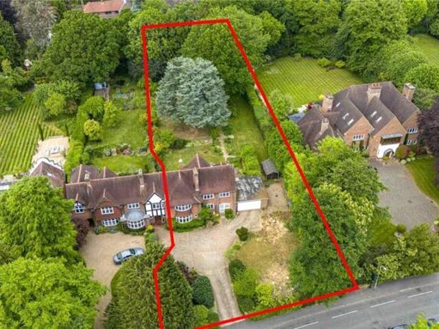 6 Bedroom House Beaconsfield Buckinghamshire 100648849
