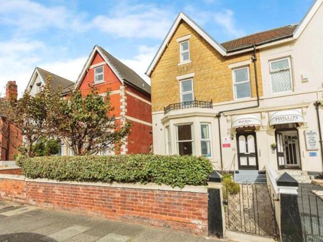 6 Bedroom House Blackpool Blackpool LS101678929