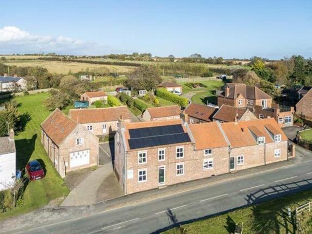 6 Bedroom House Buckton Buckton 101119379