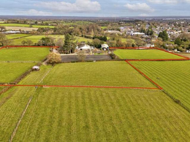6 Bedroom House Burntwood Staffordshire 101059846