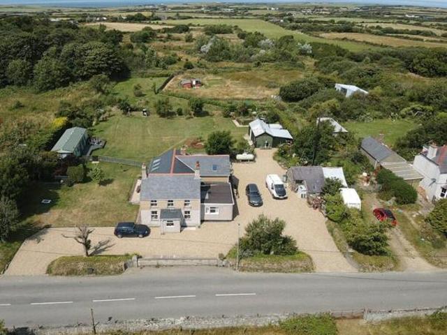 6 Bedroom House Gwynedd Gwynedd LS99952287