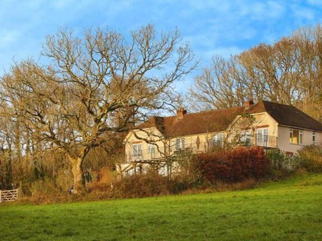 6 Bedroom House East Knoyle East Knoyle 99130212