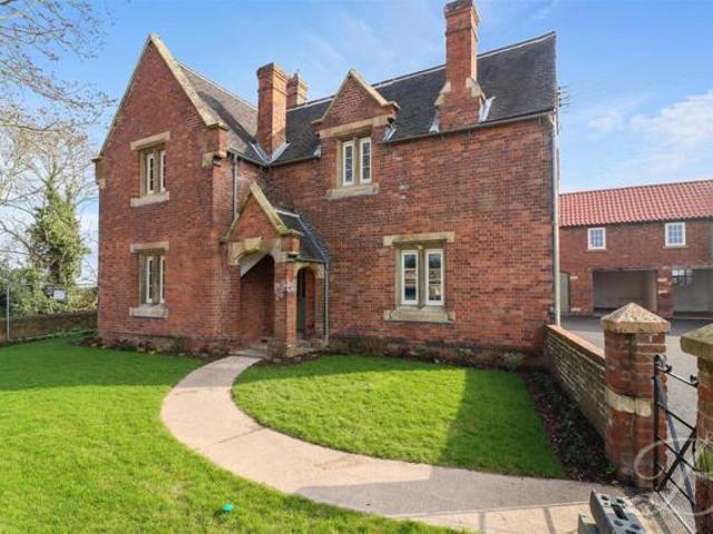 6 Bedroom House Elkesley Elkesley 100987901