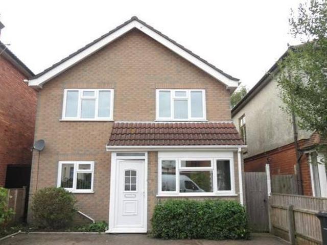 6 bedroom house for rent in 6 bedroom House in Bournemouth BH9