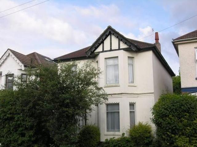 6 bedroom house for rent in 6 bedroom House in Winton BH9