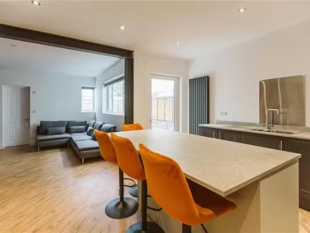 6 bedroom house for rent in Cottrell Road, Eastville, Bristol.