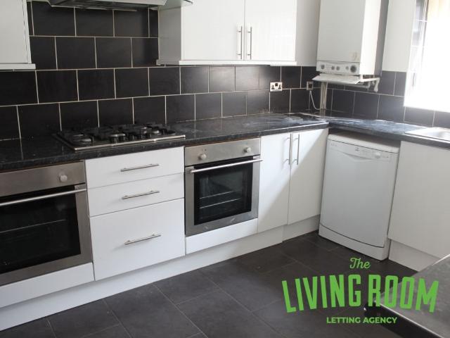 6 bedroom house for rent in Cardiff