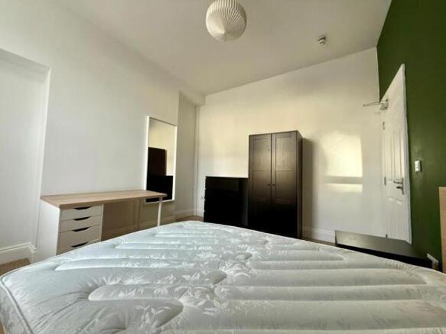 6 bedroom house for rent in Addison Road, Plymouth, PL4