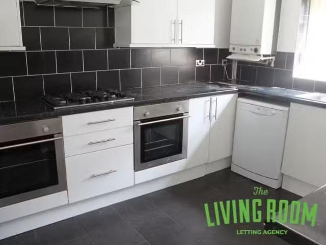 6 bedroom house for rent in Alfred Street, Cathays, Cardiff.