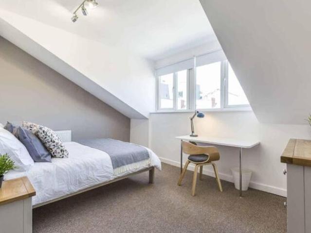 6 bedroom house for rent in Archery Place, Leeds, LS2