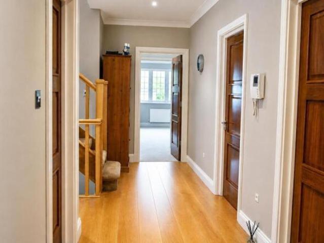 6 bedroom house for rent in Armitage Road, Golders Green NW11