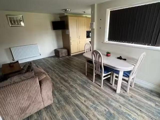 6 bedroom house for rent in Arnstones Close, Colchester, Esint.
