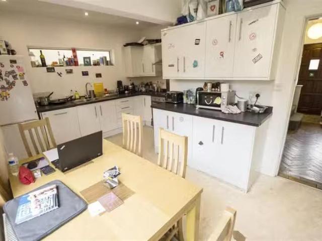 6 bedroom house for rent in Bournbrook Road, Birmingham, West.