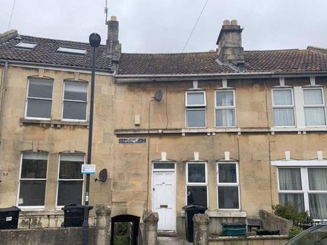 6 bedroom house for rent in Brook Road BA2