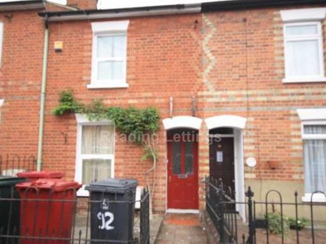 6 bedroom house for rent in Donnington Gardens Reading RG1