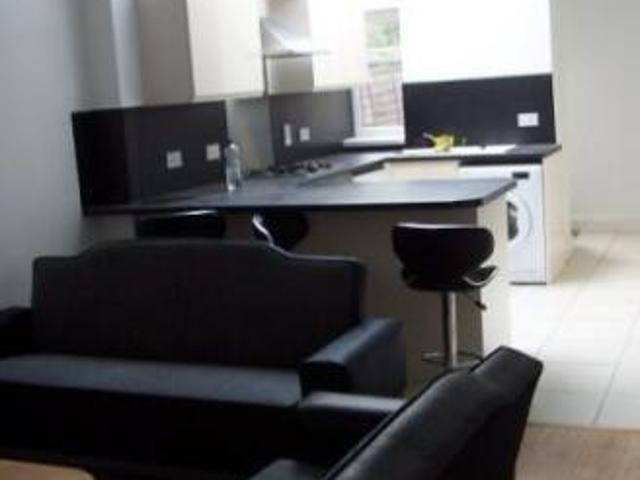 6 bedroom house for rent in Dale Road, Selly Oak, West Midlands, B29