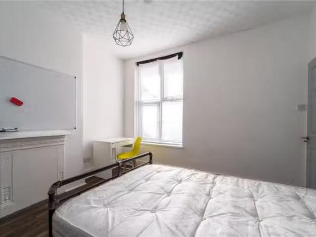 6 bedroom house for rent in Edward Road, Balsall Heath, Birmin.