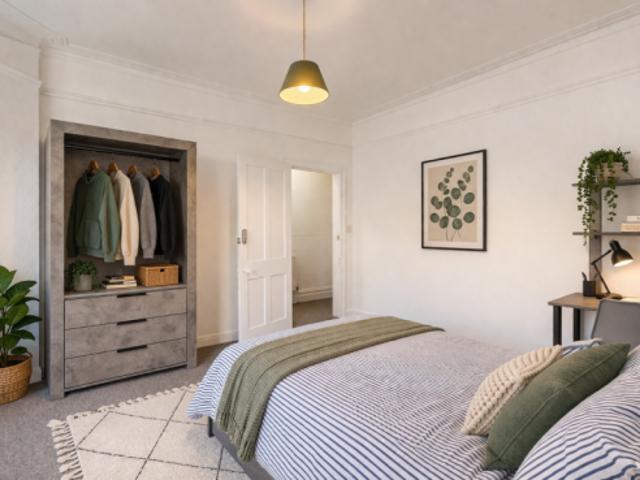 6 bedroom house for rent in Fishponds Road, Bristol, BS16