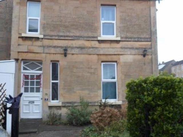 6 bedroom house for rent in Kennington Road P1206 BA1