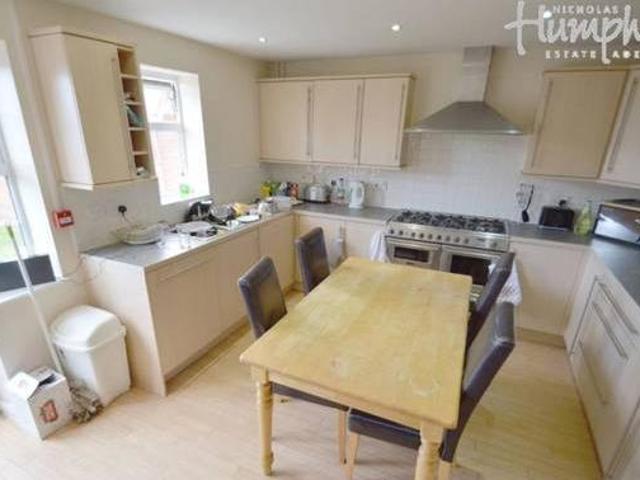 6 bedroom house for rent in Horsa Gardens AL10
