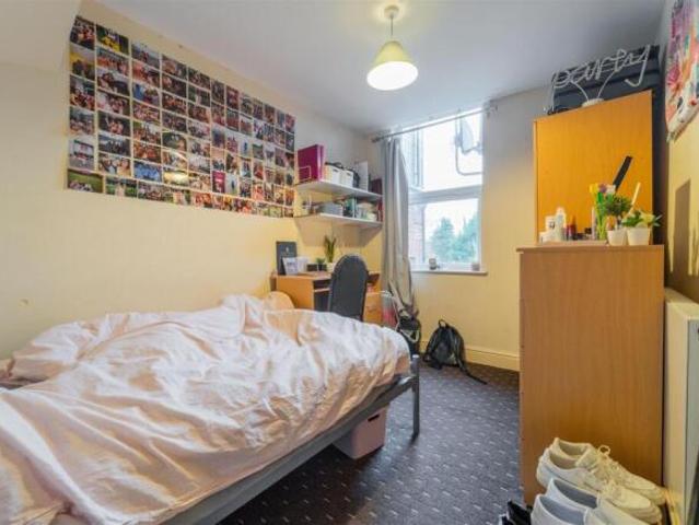 6 bedroom house for rent in Heeley Road, Birmingham, West Midlands, B29