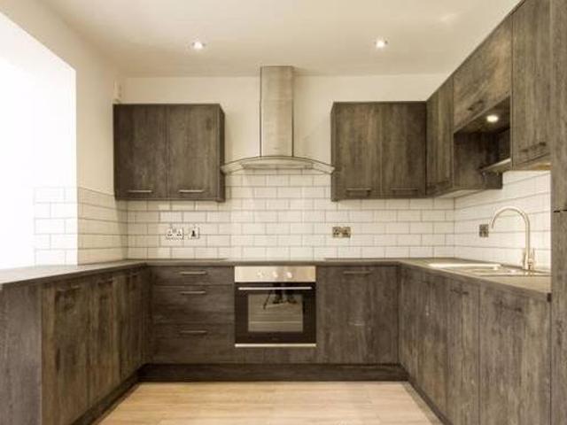 6 bedroom house for rent in Herrrick Road LE11