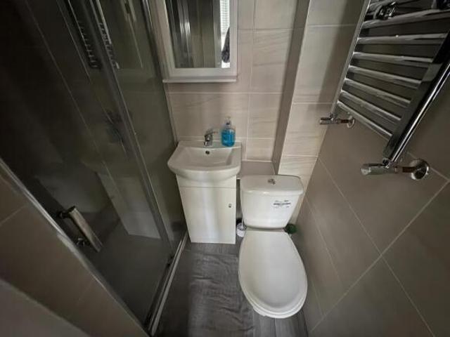 6 bedroom house for rent in Leopold Road, Liverpool, L7