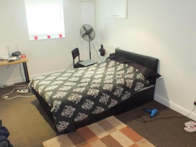 6 bedroom house for rent in Mayville Place, Leeds, West Yorkshire, LS6