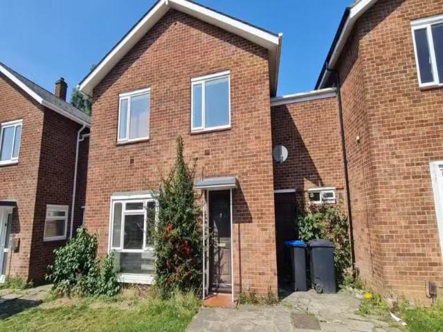 6 bedroom house for rent in Meadowcroft, Hatfield, Hertfordshi.