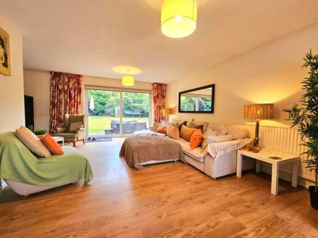6 bedroom house for rent in Norlands Crescent, Chislehurst BR7