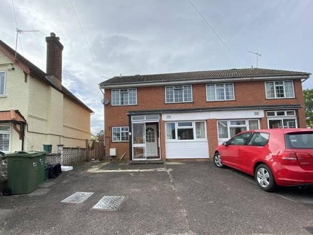 6 bedroom house for rent in New Cross Road Guildford GU2