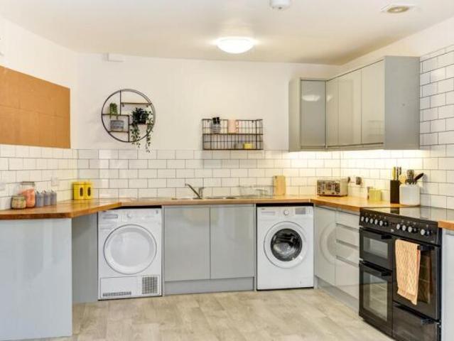 6 bedroom house for rent in Newick Road, Brighton, BN1