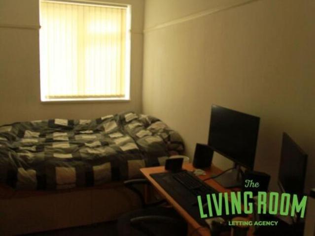 6 bedroom house for rent in Senghennydd Road, Cathays, Cardiff, CF24