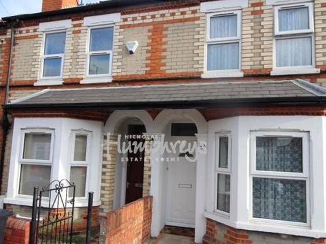 6 bedroom house for rent in St Edwards Road Reading RG6 1NL RG6