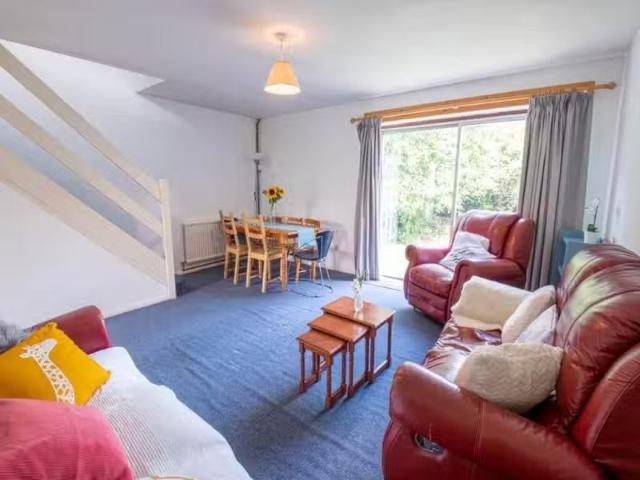 6 bedroom house for rent in St Michaels Place, Canterbury, Ken.