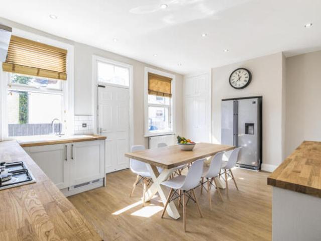 6 bedroom house for rent in St. Michaels Road, Leeds, LS6