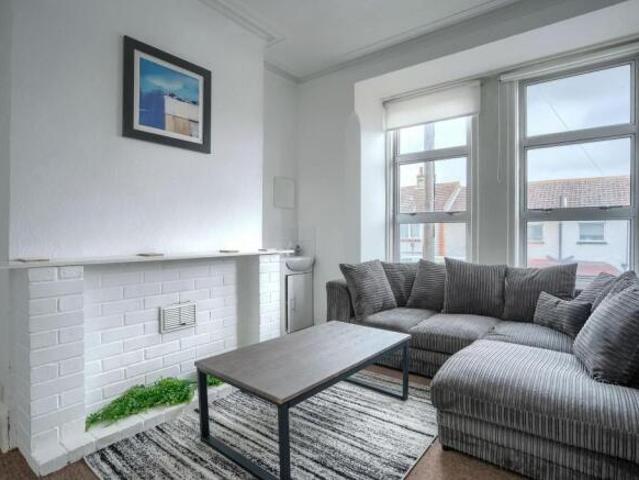 6 bedroom house for rent in Stanmer Park Road, Brighton BN1