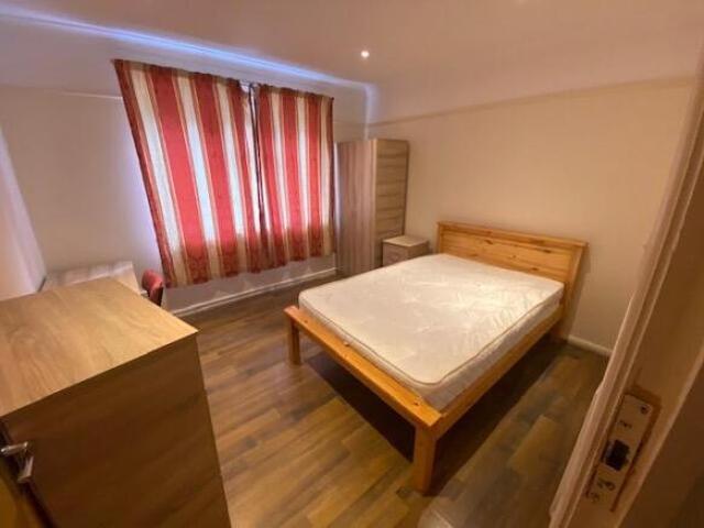 6 bedroom house for rent in Portswood Road, Portswood, Southampton, SO17