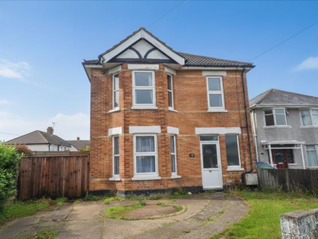 6 bedroom house for rent in Privet Road, BH9