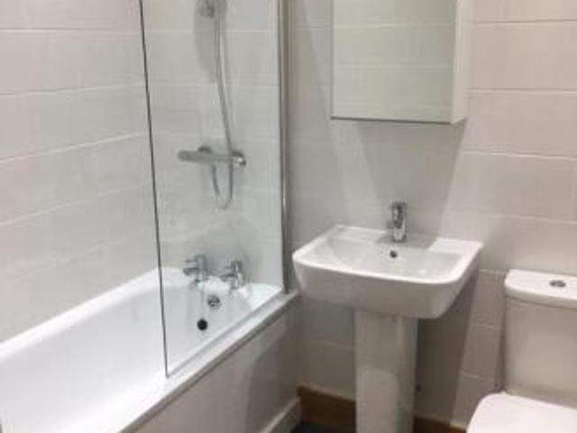 6 bedroom house for rent in Watkinson Street House 24 *, Liverpool, L1