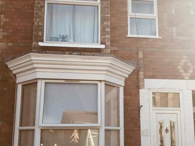 6 bedroom house for rent in Westbourne Grove LN1