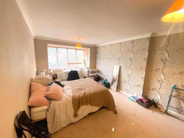 6 bedroom detached house for rent in Tizzick Close, NORWICH, NR5
