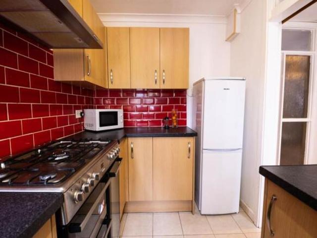 6 bedroom house for rent in Ulcombe Gardens, Canterbury, Kent, CT2