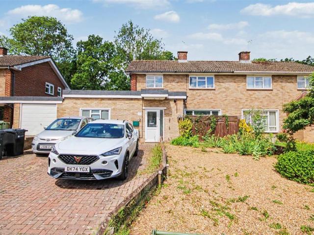 6 bedroom house for sale