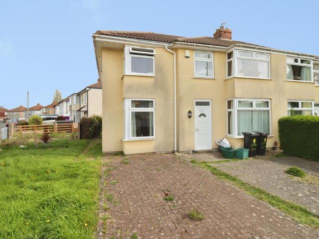 6 bedroom house for sale